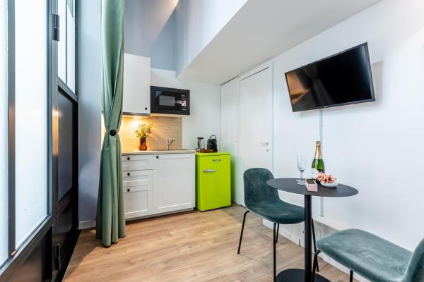 Sweett - Studio Brune - Gare Montparnasse - Paris
