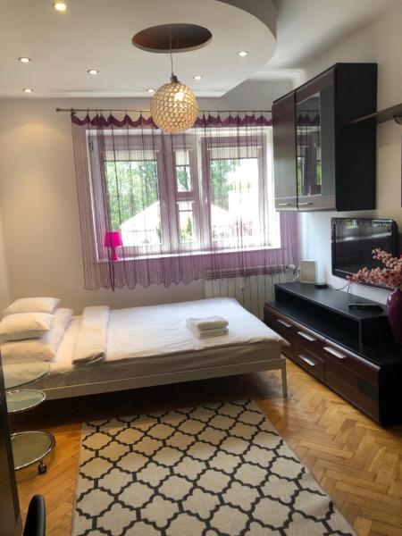 Plac Bankowy Apartment, Metro - Warsaw