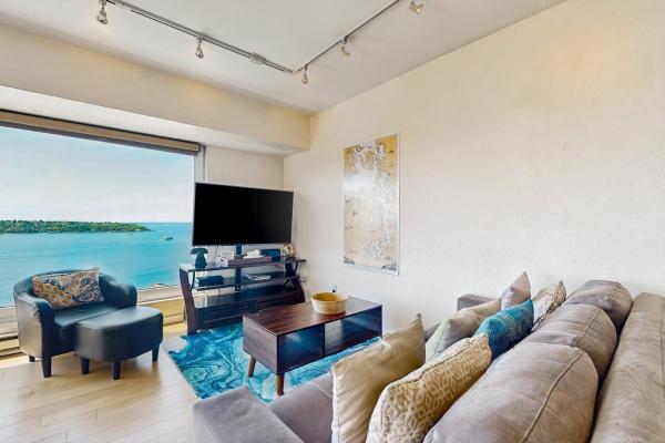 Newmark Bayview Luxury Suite - Loyal Heights - Seattle