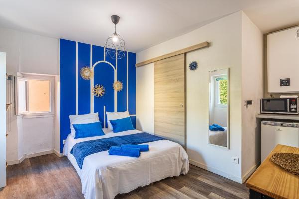 La Clé Escale Bleue, Route Du Parcours Des Arts Ppat - Hyères