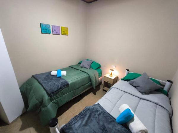 Parvis Magna Hostal - Mendoza