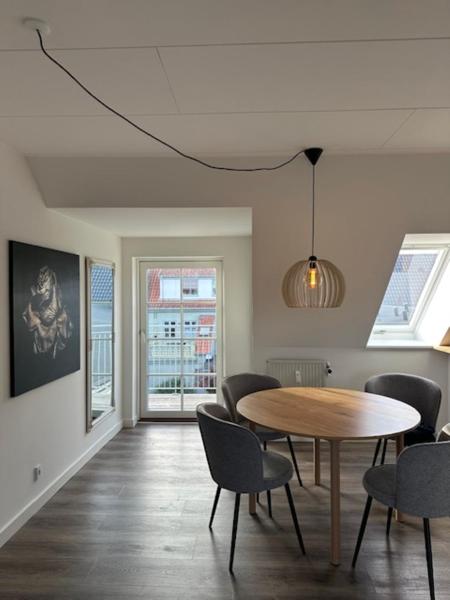 11f 2 Tv Højbanetorvet - Denmark