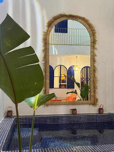 Riad House Lyabaïana,piscine Climatisation, Hammam, Vue Mer - Tangier