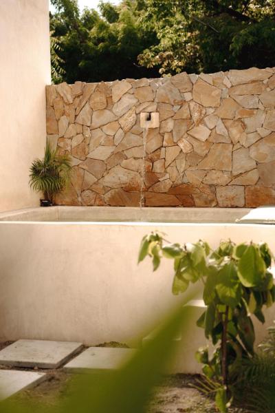 Macarena Paredon - Guatemala