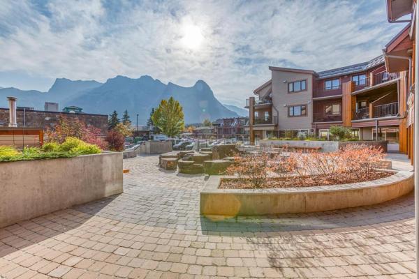 Beautiful Peak Vista - 2br W Stunning Mt Views - Alberta