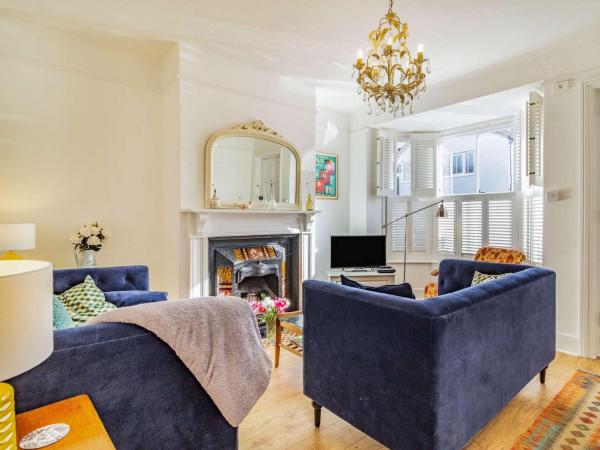 4 Bed In Holt 87148 - Holt