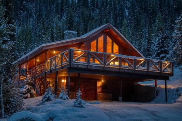 Low Dog Lodge - Big Sky, MT