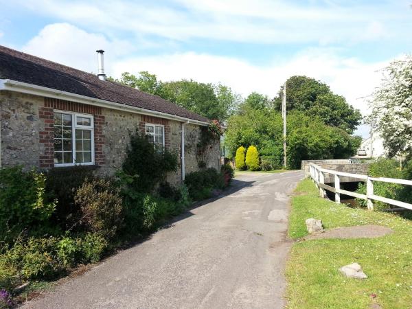 1 Bed In Winfrith Newburgh 75156 - Lulworth Cove