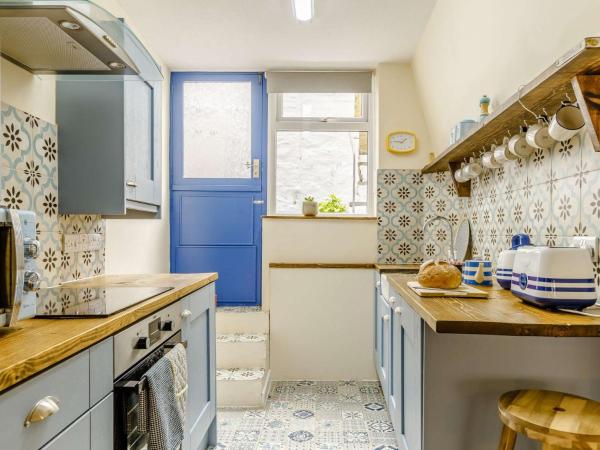 2 Bed In Polruan Pc021 - Fowey