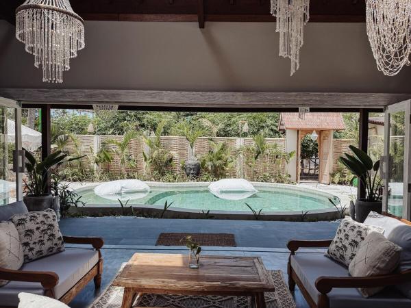 Casa Cosmos 2 Bedroom Boutique Villa - Gili Islands