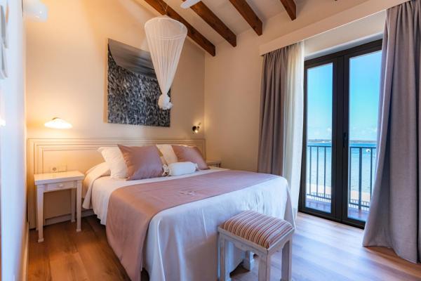 Hostal La Savina - Formentera