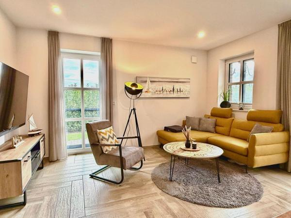 Mia, Kinder-special Mit Schaukel, Rutsche, Eingezäuntem Garten, 3 Schlafzimmer, 2 Bäder - Greetsiel