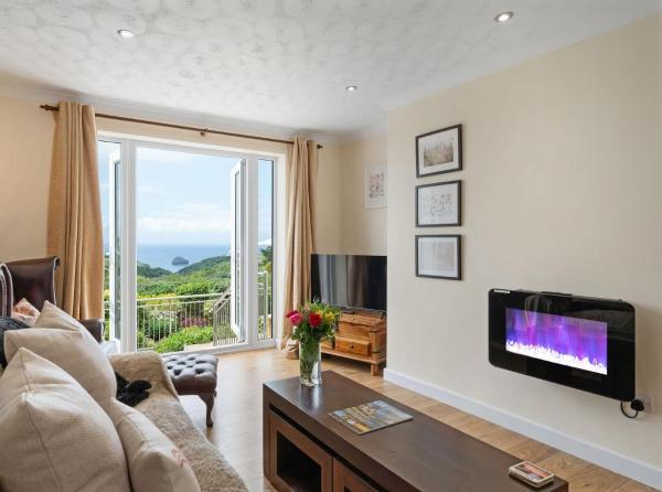 Peaceful Home Sea Views Private Parking - Boscastle