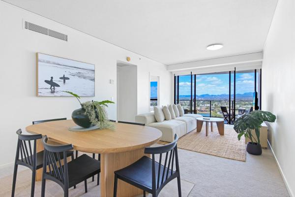 Luxury 2br2b, Water View, Pool, Spa, Gym & Bbq - Gold Coast