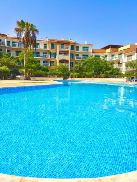 Beach House - Walkable To Beach - Wi-fi Included - Cape Verde