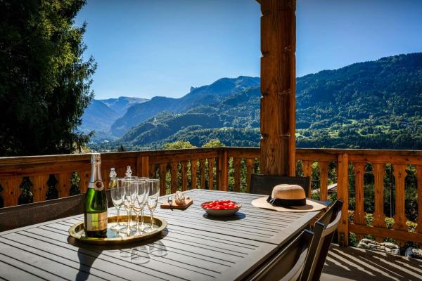 Chalet Mushy - Ovo Network - Morillon