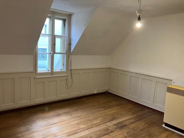 Simple Apartment Luterbach With Parking 10 Min From Solothurn - Canton de Soleure