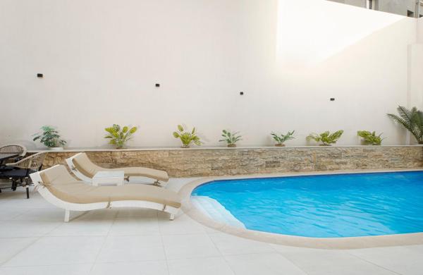 Rivana Residence New Cairo - Pool & Gym Access - Egypt