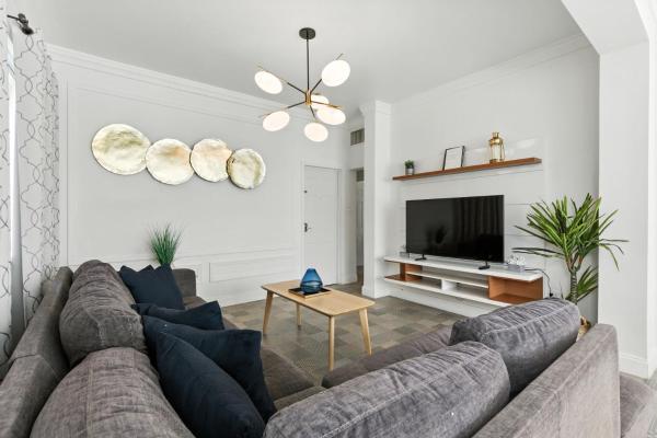 Stylish 4br Near La Placita & Condado Beach - San Juan