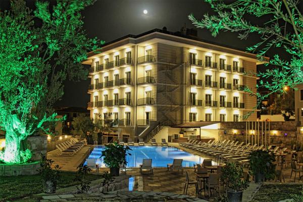 Elisa Hotel - Ayvalık