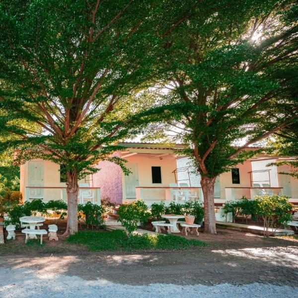 บ้านพักหน้าหาดชะอำใต้ - Khao Yai