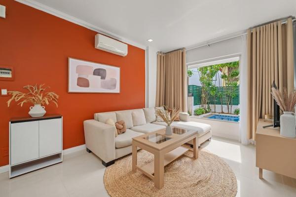 Romantic Beach Escape - Stunning 1 Bedroom Suite With Pool & Garden View - Da Nang
