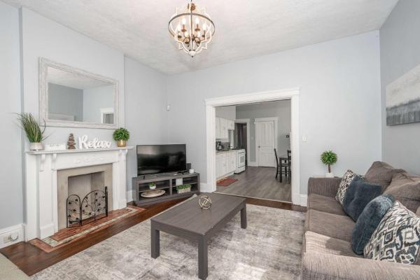 Queen City Suites 1 - For 3 - Cincinnati
