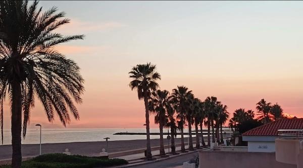 Casa En La Playa - Almería