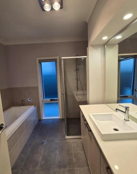 Spacious Famiy Living In The Heart Of Marsden Park - Saint Marys, Australia