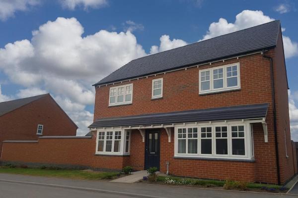 Relaxing 3br Home Wgarden & Parking Near M1 And A46 - Leicester