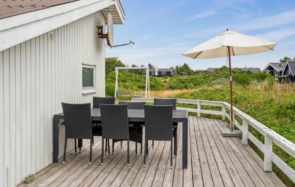 Awesome Home In Hvide Sande With Sauna - Nymindegab