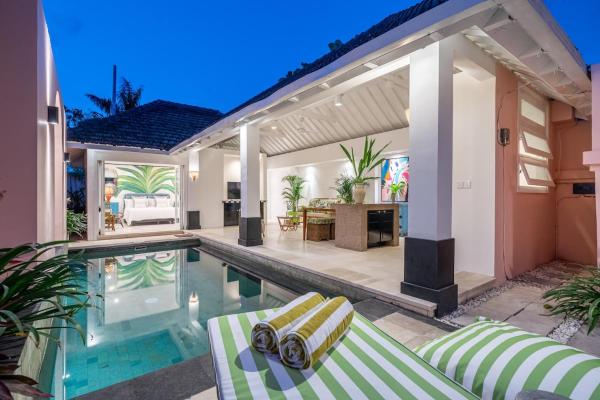Ocean Two 1br Villa Honeymoon Seminyak - Legian