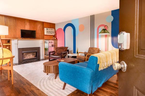 The Mod Pod- 2br, Sunroom, Gazebo - Eugene, OR