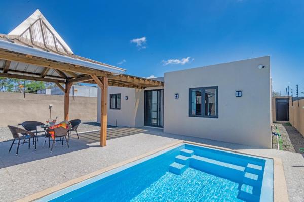 Yesh Villa By Oceanaxe Holidays - Mauritius