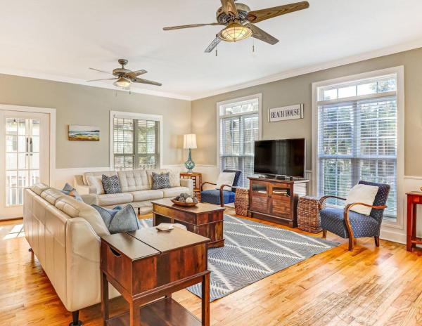 Blue Moon Hideaway - Tybee Island, GA