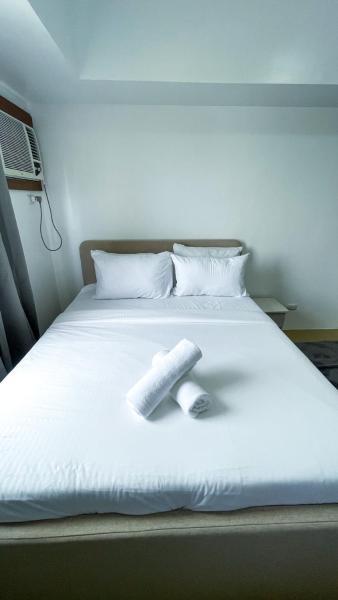 Modern Comfort Studio With City Views - Iloilo City