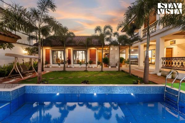 Stayvista At Bella Villa With Bathtub, Pool, Wifi - Shahapur