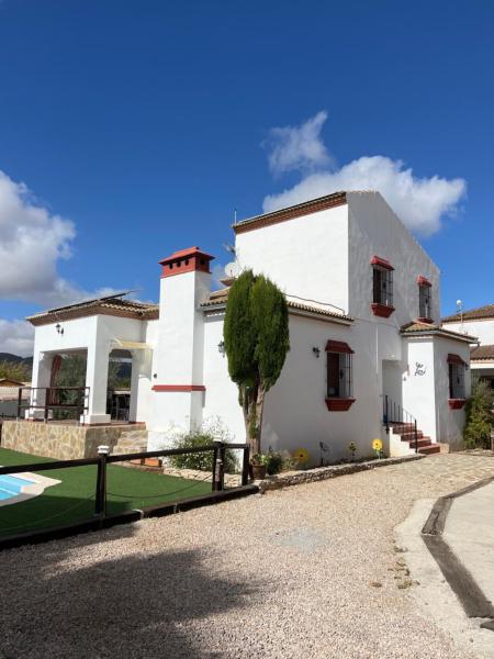 Agradable Casa Con Piscina En La Serranía. - Andalusia