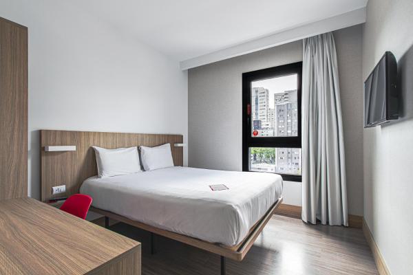 Hotel Moov Porto Alegre - Porto Alegre