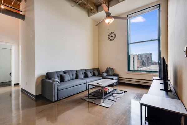 Modern West Loop Gem-city Views & Prime Location 5 - Chicago, IL