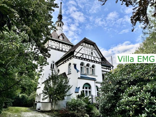 Luxus Ferienhaus Villa Emg Dortmund In Ennepetal, Nah Düsseldorf, Köln Mit Tennis Court, Garten, Kamin Für Familien Gruppen Bis 20 Personen - Hagen