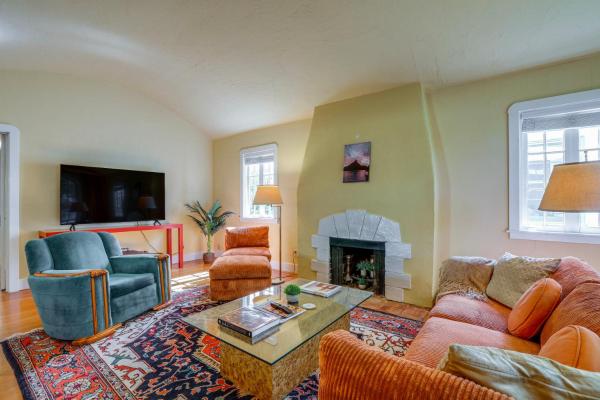 Extended Stay In Sacramento! Dog-friendly Home - Sacramento