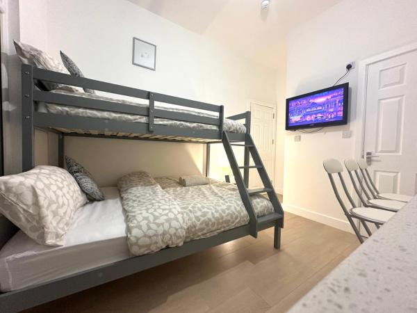 Finsbury Park Budget Studio Flats - Chingford