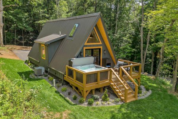 High Peak At West Jefferson A Frame - West Jefferson, NC