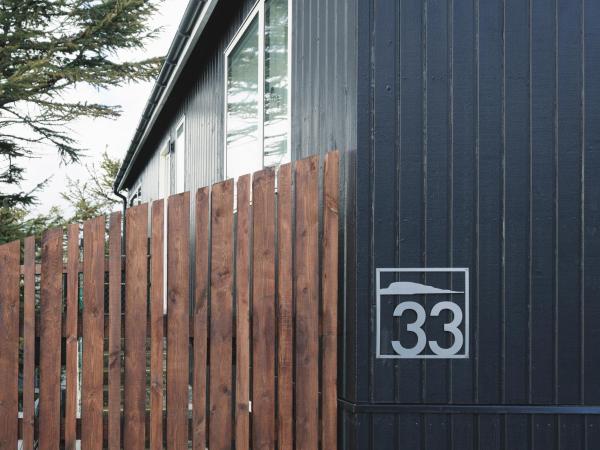 Stylish Central 4-bedroom House With Hot Tub, Sauna And Garden - Faroe Islands