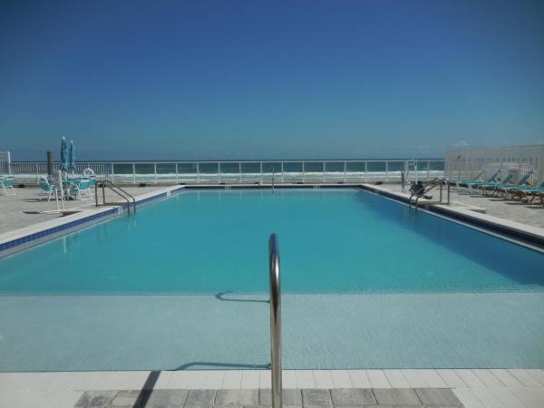 Beachside Bliss Ocean-view Condo With Pool And Private Beach Access Perfect For Families And Couples - Daytona Beach, FL