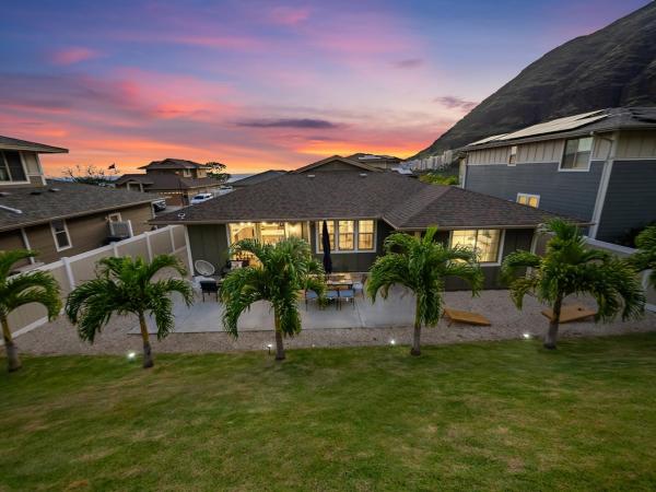 Ocean View Pool, 5 Mins To Beach, Sleep 12 - Haleiwa, HI