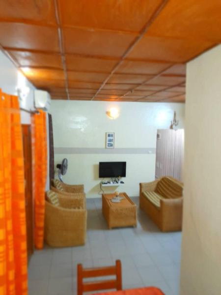 Appartement Entré Personnelle De 2 Chambres Salons à Fidjrossè Cotonou - Cotonou