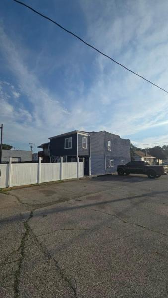 Bluehouse - Hammond, IN