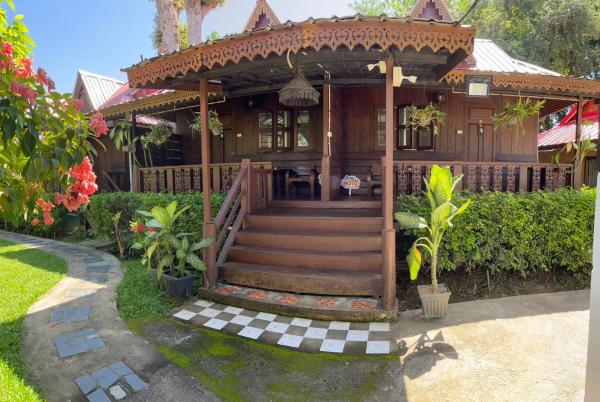 เรือนแฝด Brook View - Mae Hong Son